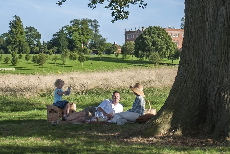 Hampshire Family Vacation at Four Seasons Hotel Hampshire